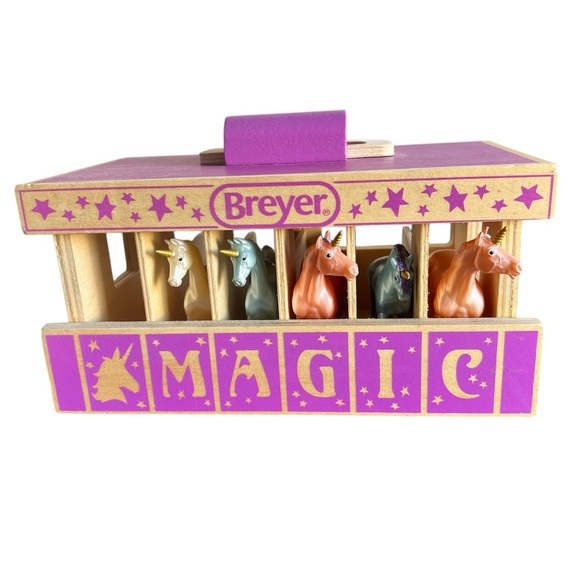 Breyer | Toys | Breyer Horses Unicorn Magic Wooden Stable Carry Playset ...